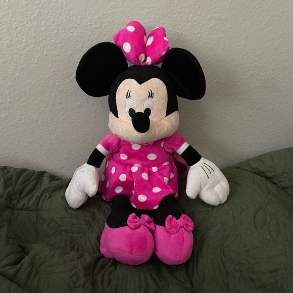 Disney | Accessories | Cute Disney Minnie Mouse Plush Backpack Euc ...